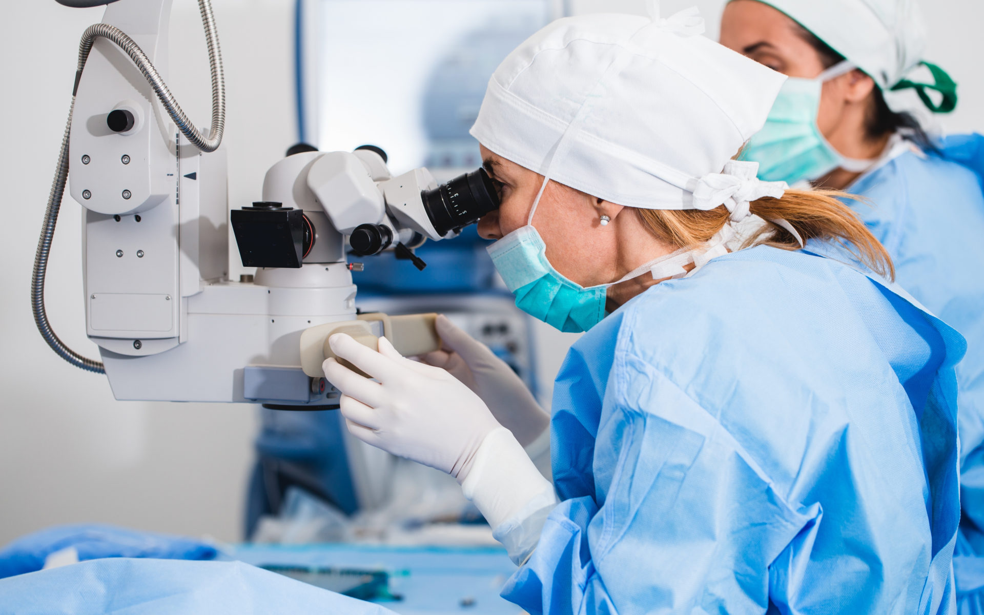Retinal Specialist Insights: Advanced Glaucoma Surgery